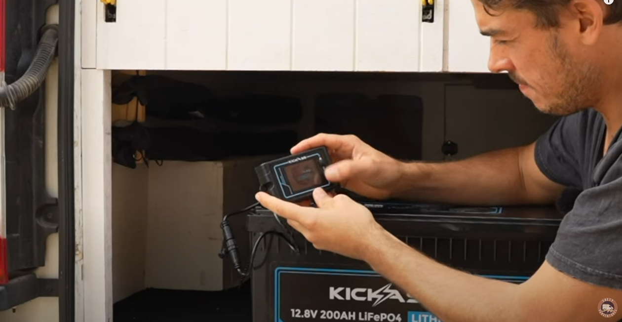 Battery Monitors and Alerts – Your Key To Keeping Your Battery System